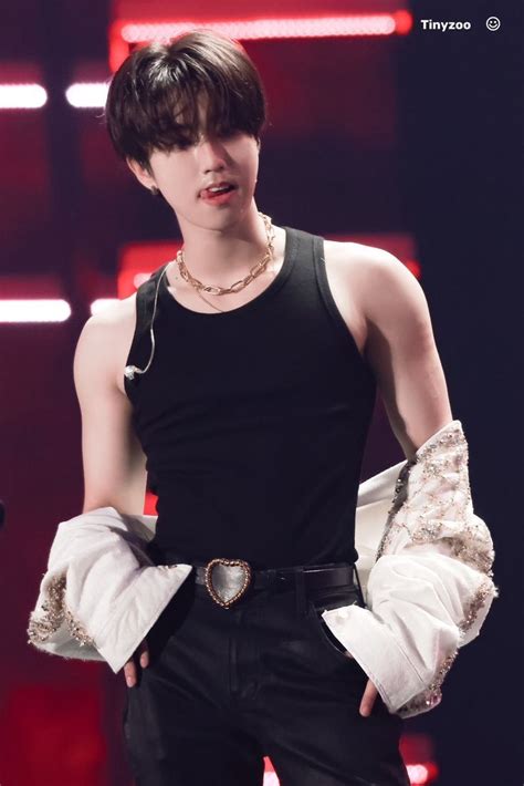 Пин от пользователя 𝚂𝚝𝚛𝚊𝚢𝙺𝚒𝚍𝚜 на доске 𝐇𝐚𝐧 𝐬𝐰𝐚𝐠 ⸝⸝´꒳`⸝⸝ Знаменитости Красивые знаменитости