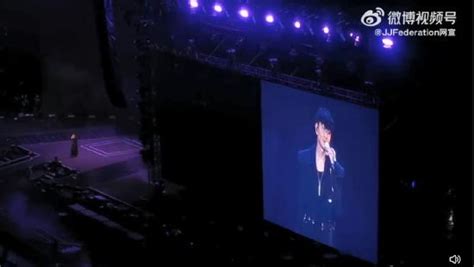 林俊杰回应上海演唱会被激光笔照眼 只会不惧怕手机新浪网