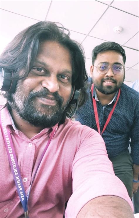 Subham Saha On Linkedin Selfie Mentor Cgi Wearecgi Guide Teacher Gratitude Growth