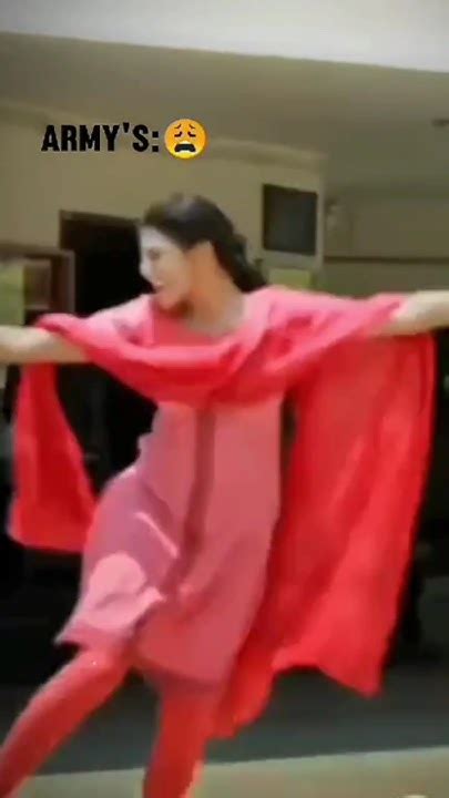 আমাদের সকল আর্মিদের অপেক্ষার অবসান ঘটিয়ে কিছু পরেই আমাদের রাজা আসবে আমাদের হাসানোর জন্য 😇🥰🎉🎉🎉