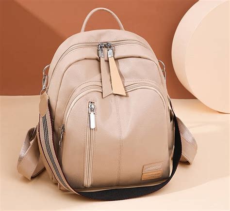 Невеликий рюкзак жіночий стильний шкіряний Id 1811196861 ціна 820 ₴ купити на Prom Ua