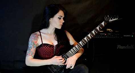 5 Gitaris Cewek Paling Cihuyyy Sadis Dan Seksih Kaskus