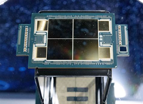 Intel Pauses Some Sapphire Rapids Xeon Shipments Amid Hardware Bug Techpowerup