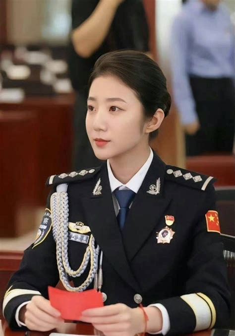 方德麦卡锡（王副）（大脑降级） On Twitter Rt Feijidapao4 英姿飒爽的女警官叫什么来着真面熟，是不是以前拍过
