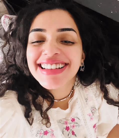 Ann Augustine R Mallubabes