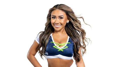 Photos The 2023 Seahawks Dancers Kiana