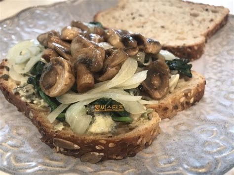 브리치즈 야채 샌드위치