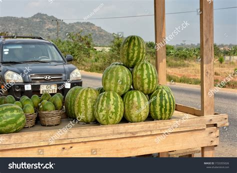 3 479 Imágenes De Watermelon Display Imágenes Fotos Y Vectores De