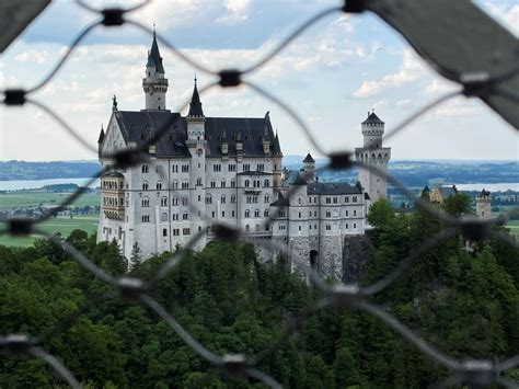 독일서 美여성 2명 50m 절벽 아래로 떨어져 1명 사망떠민 남성 체포 파이낸셜뉴스