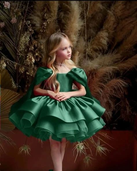 ملابس اليوم الوطني السعودي فساتين سديري تيشرتات دقله بلوزه بشت Girls