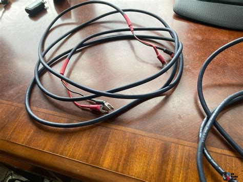 Silver Sonic Speaker Cables Model T14 10 Feet Long With Spades For Sale Uk Audio Mart