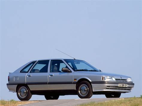 Renault 21 Hatchback Specs Performance And Photos 1989 1990 1991