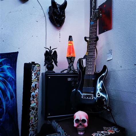 Is There An 8 String Tuning App R Guitars