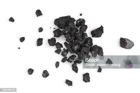 클리핑 경로와 전체 심도의 필드 깊이와 흰색 배경에 격리 된 숯 입자 0명에 대한 스톡 사진 및 기타 이미지 0명 검은색 광물질 Istock