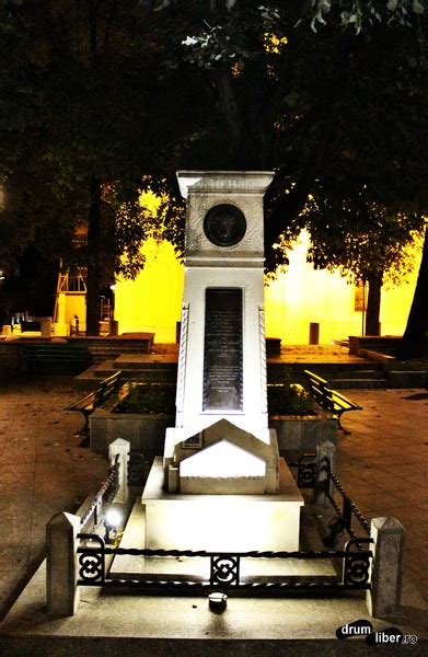 Borna de hotar din Focșani un simbol perfect al Unirii Mici Drum