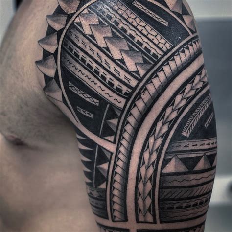 Polynesian Half Sleeve Tattoo Designs For Men