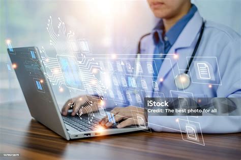 Doctor Ai ปัญญาประดิษฐ์ในเทคโนโลยีทางการแพทย์สมัยใหม่และระบบอัตโนมัติ Iot แพทย์ใช้แนวคิดการจัดก