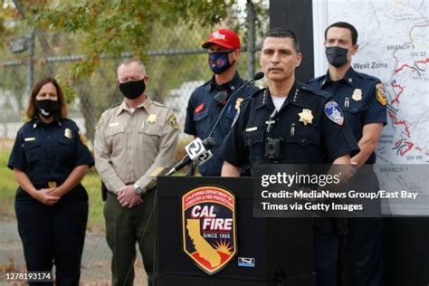 Santa Rosa Police Photos And Premium High Res Pictures Getty Images