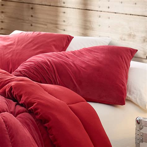 Fabric Fetish® Coma Inducer® Oversized Comforter Lava Falls
