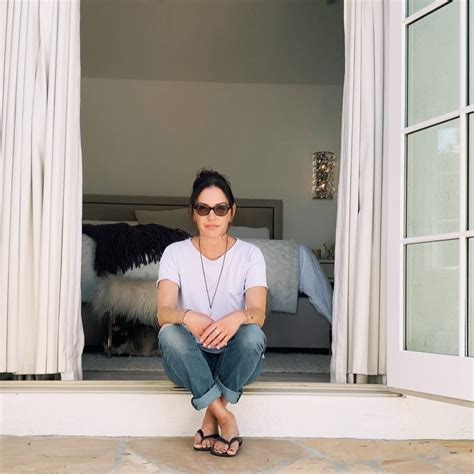 Gina Maris Feet