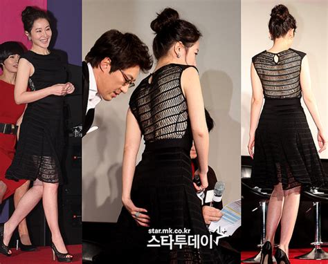 [포토] 엄지원 `뒤가 포인트 속살 다 보이는 아슬아슬 망사 드레스` 스타투데이
