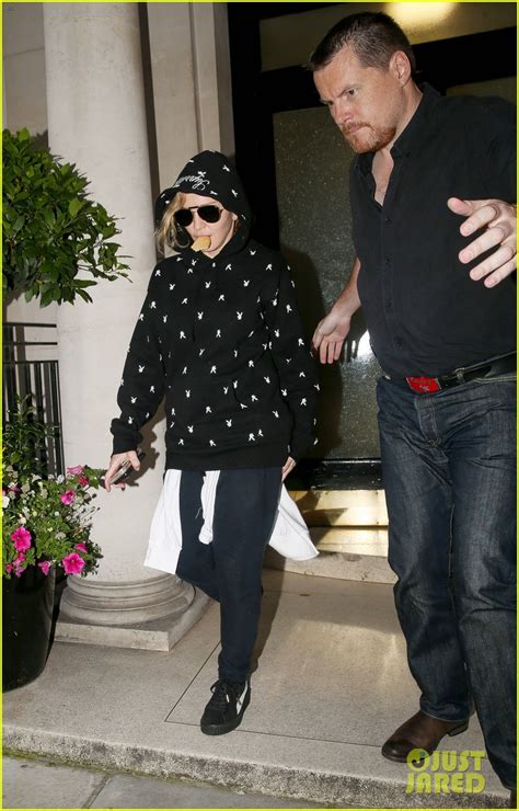 Madonna Shares Adorable Pregnant Throwback Picture Photo Lourdes Leon Madonna