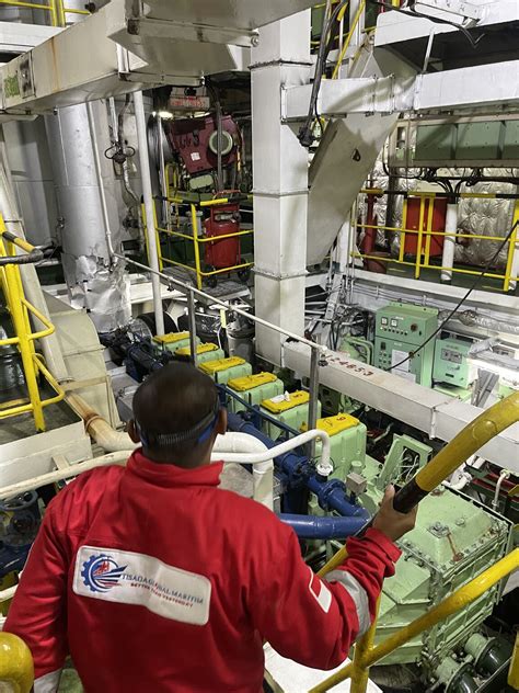 Mohon Izin Perkenalkan Perusahaan Kami Dalam Bidang Marine Service