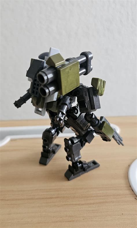 Lightweight Mech Iron Grasshopper Rmegaconstrux