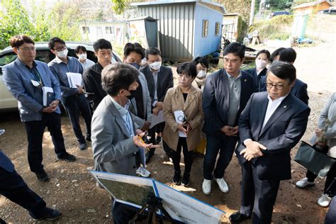 인천시의회 도시계획·개발사업 조사 특위 서구 검단중앙공원 등 방문