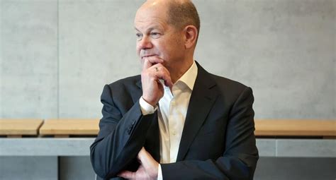 Помощь Украине рассорила Шольца и Макрона Телеканал 360 Дзен