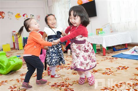 Монголын хөгжлийн УХААЛАГ ХӨРӨНГӨ ОРУУЛАЛТ