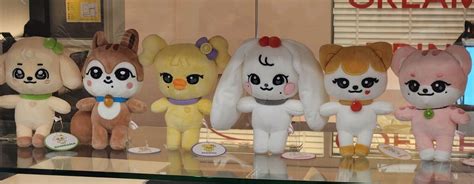 Ive X Minive Plush Doll Pop Up Store Minive Park Official Md Soundwave Ebay