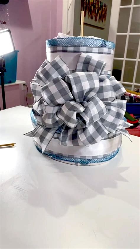 Easy Diaper Cake Tutorial