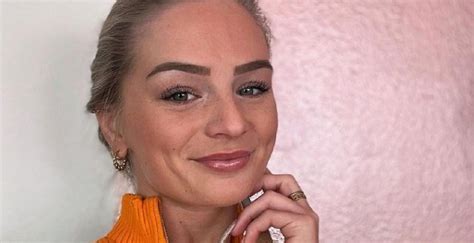 Iris De Waard Temptation Island Uit De Kleren Op Instagram