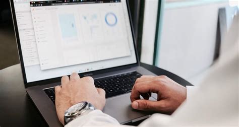 Sql Vs Nosql Database Paradigms Compared