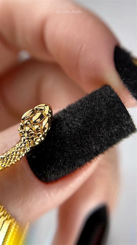 Nail блогер КУРСИ МК КОНТЕНТ ЗЙОМКА ПОЛТАВА🇺🇦 Ми розробили ексклюзивну палітру