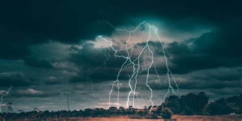 How To Make A Weather App Using HTML CSS JavaScript Using APIs In JavaScript Weather App
