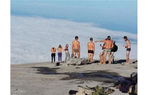 Naked Saskatchewan Trekkers Blamed For Malaysian Earthquake Regina Leader Post