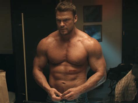 Cocriador De Venom Aprova Alan Ritchson Como O Eddie Brock Perfeito Nos