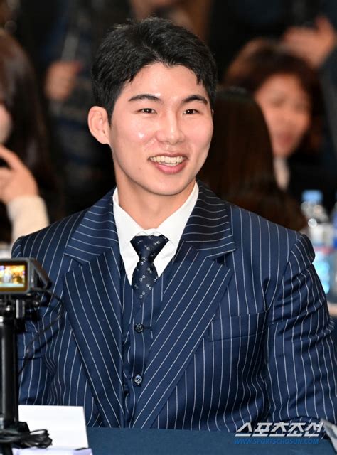 포토 김혜성 빛나는 미소