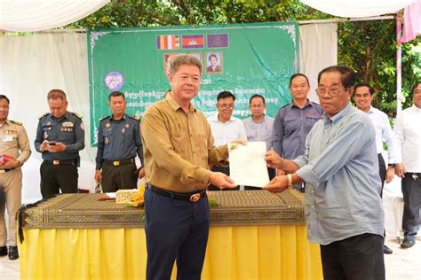 អភិបាលខេត្ត ព្រះសីហនុ ផ្តាំផ្ញើជូនប្រជាពលរដ្ឋត្រៀមឯកសារឱ្យបានគ្រប់គ្នា