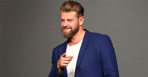 Jegy Hu Iván Kamarás