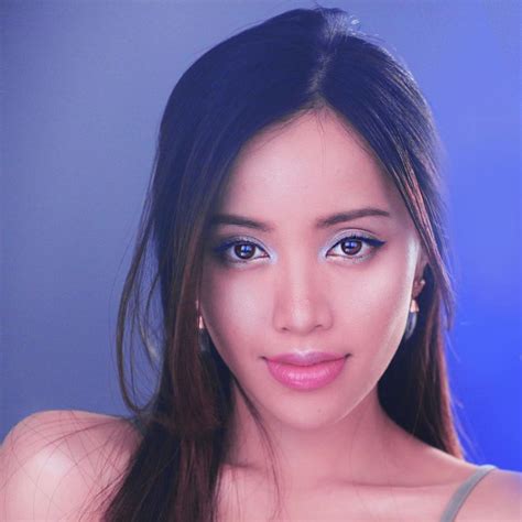 Youtube Celebrity Michelle Phan Brings Popular Beauty App To Amazon