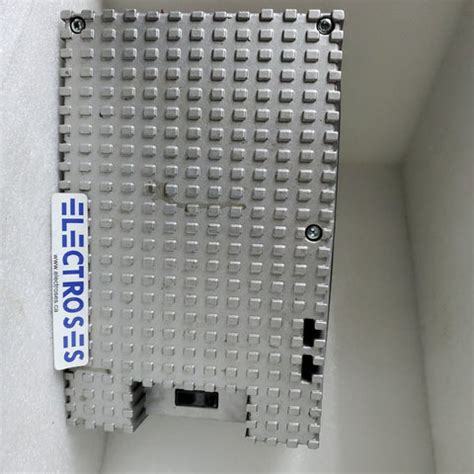 Lenze E82mv402 4b001 Bobst 736 4701 01 Mistral 742 Cl 8200 Motec Not