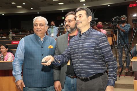 tech mahindra on linkedin nxtnow techmverse techmatmwc mwc2022 metaverse 16 comments