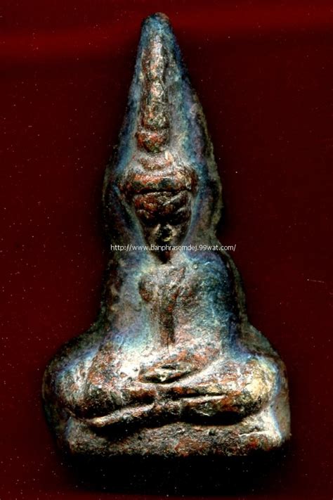 พระพุทธนิมิตรวิชิตมารโมลีศรีสรรเพชญ์บรมไตรโลกนาถ องค์จำลอง วัดหน้าพระเมรุราชิการาม จ