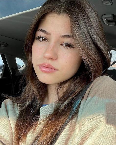 Ava Rose Irtr Scrolller