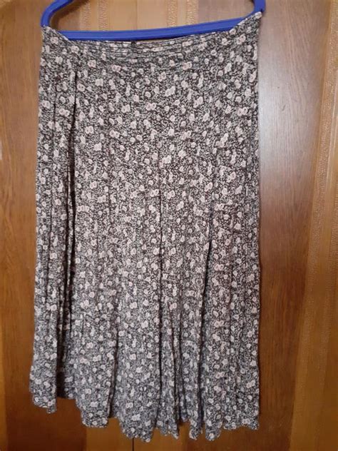 Спідничка річна — ціна 80 грн у каталозі Міді спідниці Купити жіночі речі за доступною ціною на