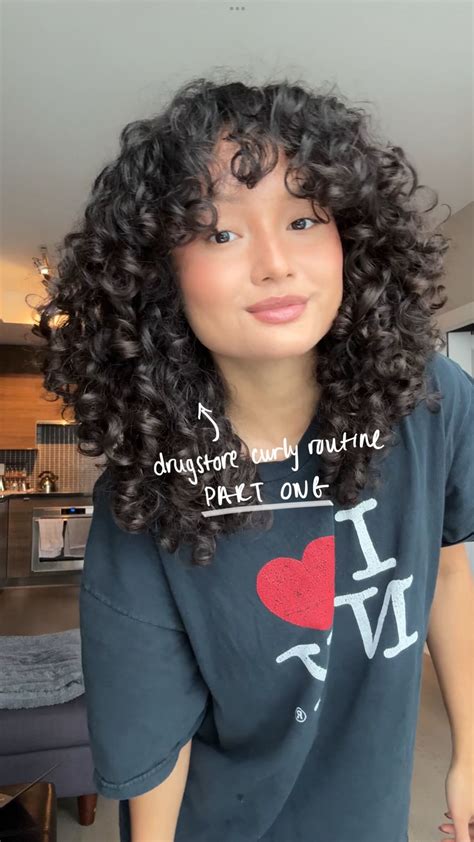 Rachel 🦙 Quick Tutorial For Some Juicy Curly Bangs 🙂‍↕️ When I Want To Focus On Definition On