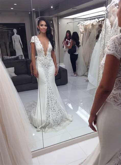 Wedding Gown Shopping Tips
